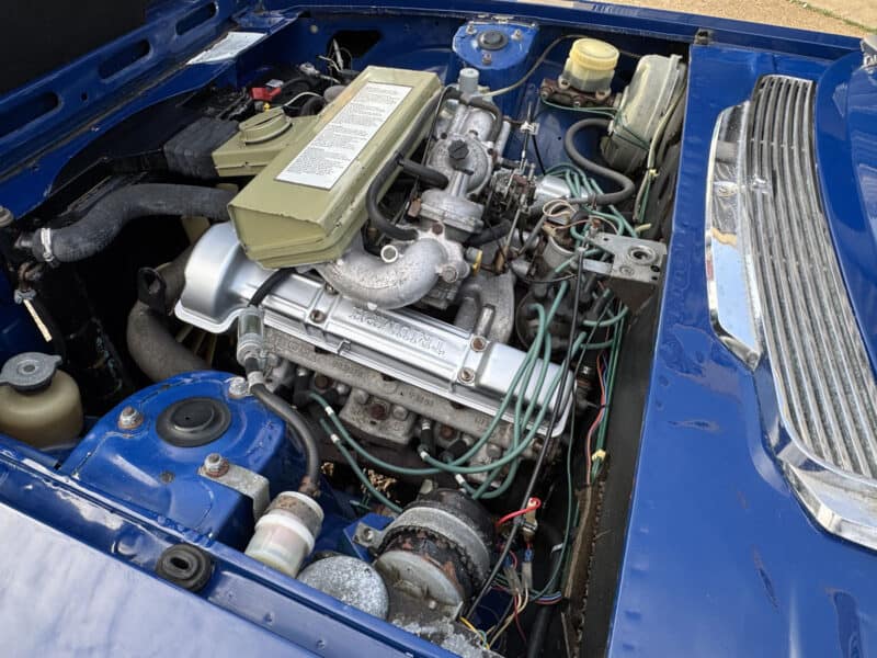 1976 Triumph Stag Delft Blue - Vintage and Classic Car Competitions