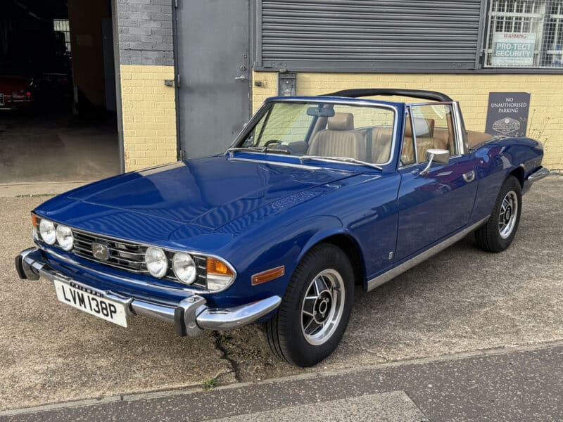 1976 Triumph Stag Delft Blue - Vintage and Classic Car Competitions