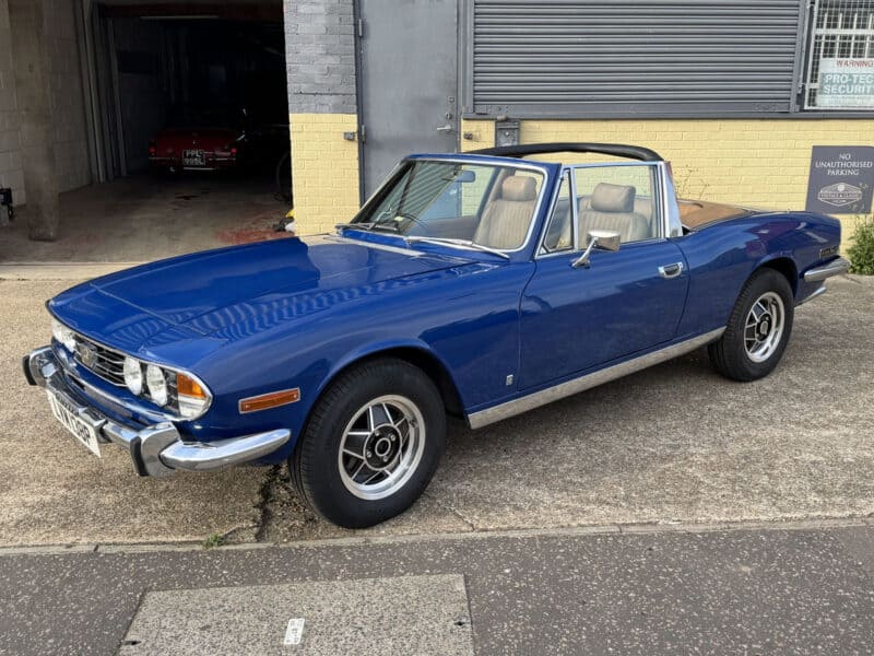 1976 Triumph Stag Delft Blue - Vintage and Classic Car Competitions