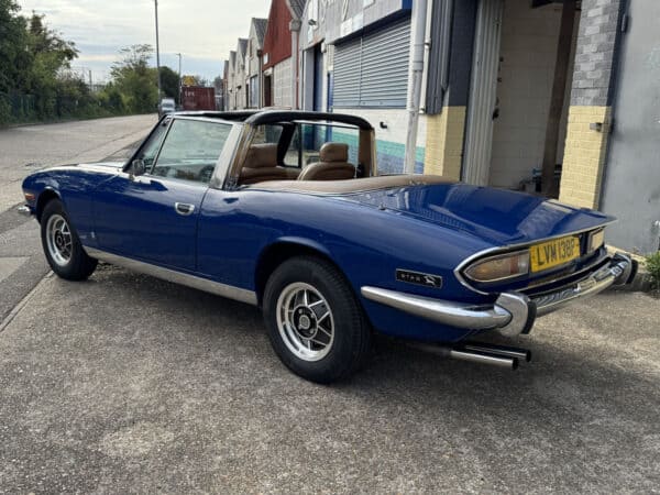 1976 Triumph Stag Delft Blue - Vintage and Classic Car Competitions